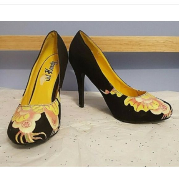 Ed Hardy | Shoes | Ed Hardy Black Textile Multi Color Graphic Heels ...